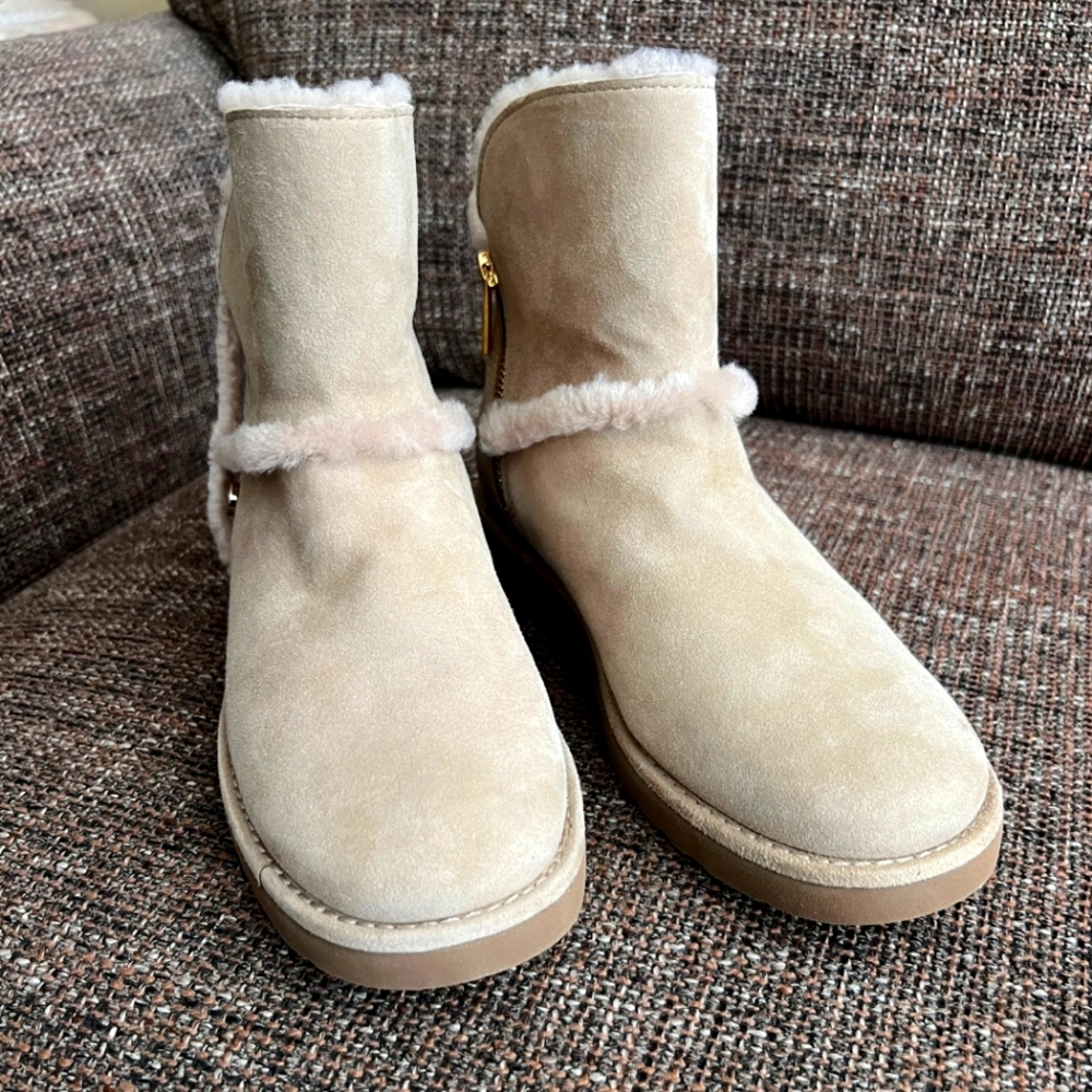 Ugg Luxe Spill Sand Colored Mini Boots With Zipper, S… - Gem